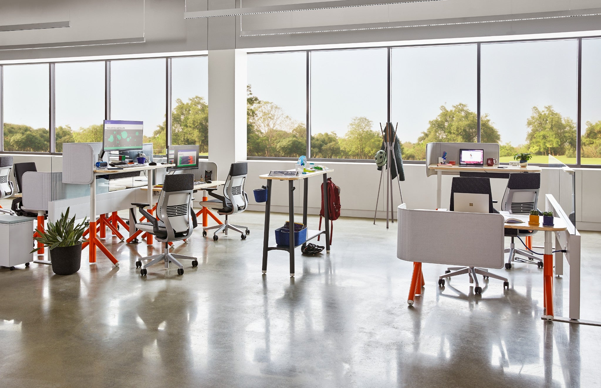 Steelcase Flex Height-Adjustable Desk – Blue Box